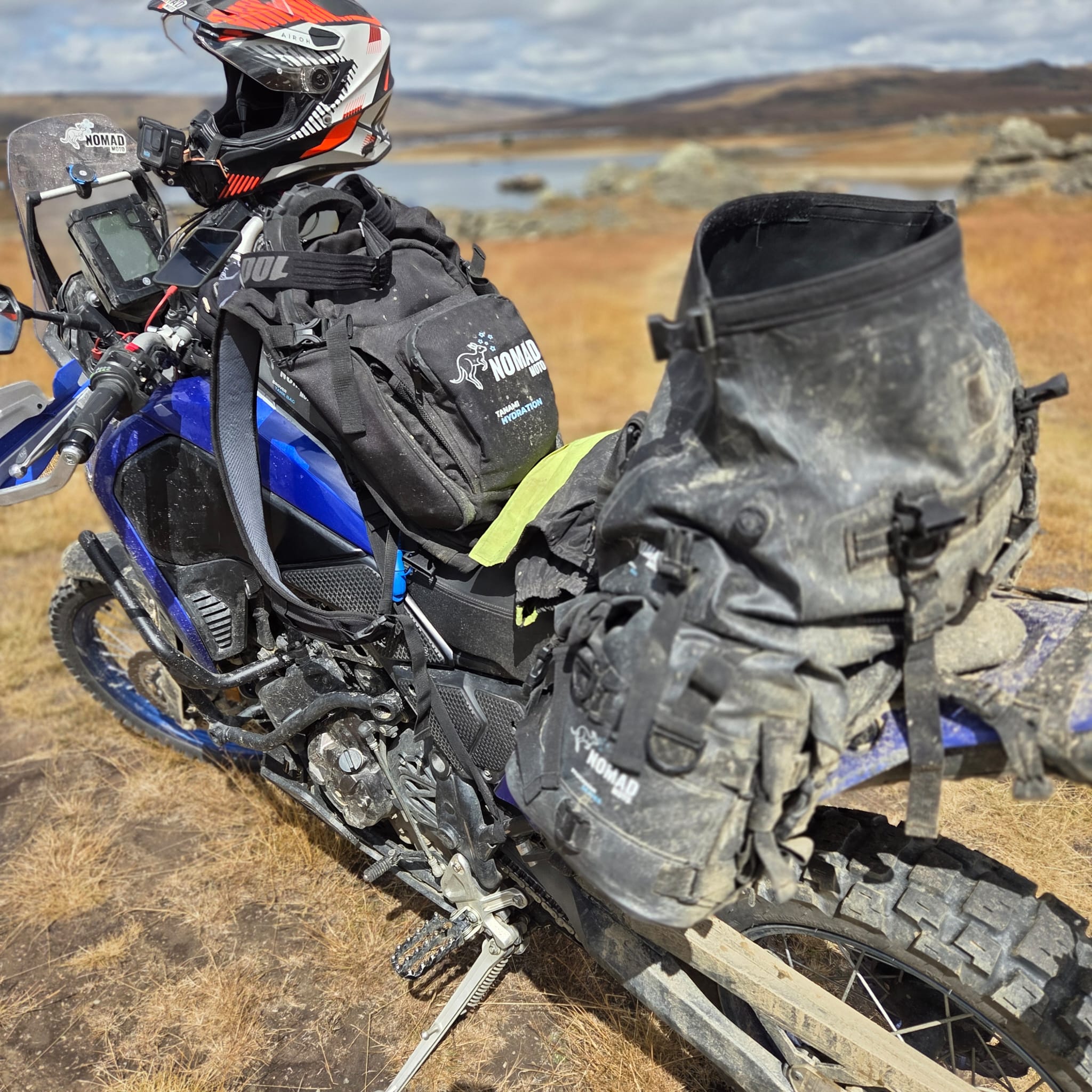 Rackless Motorcycle Luggage: The Future of Adventure Riding